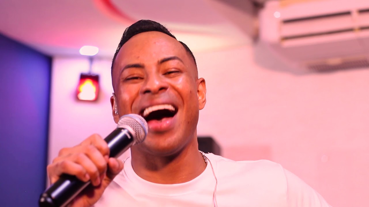Jean Oliver - Especial de Ano Novo (Ao Vivo) - YouTube
