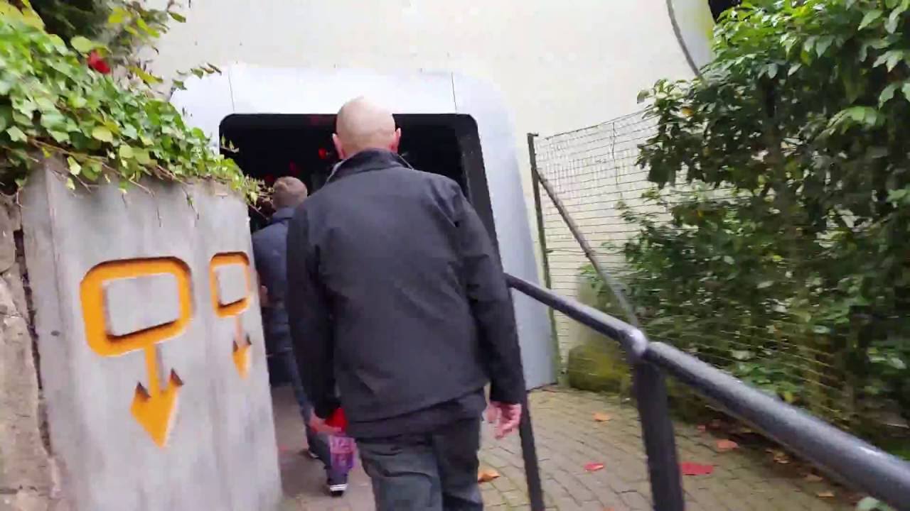 Oblivion queue line walkthrough Alton towers - YouTube