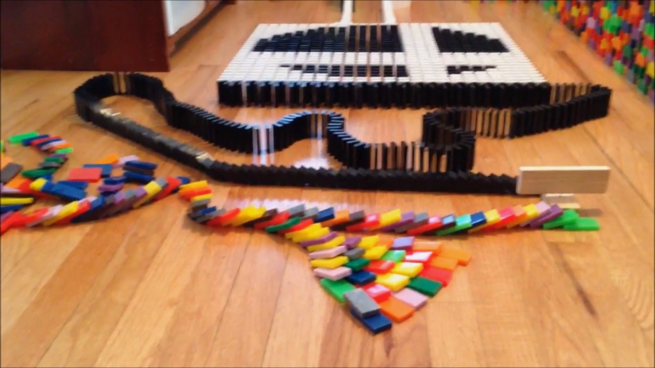 Domino Projects 3 - 10,000 Dominoes! - YouTube