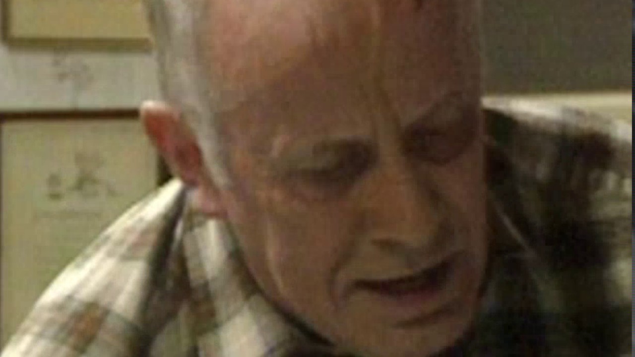 One Foot s01 e03 The Valley of Fear - YouTube