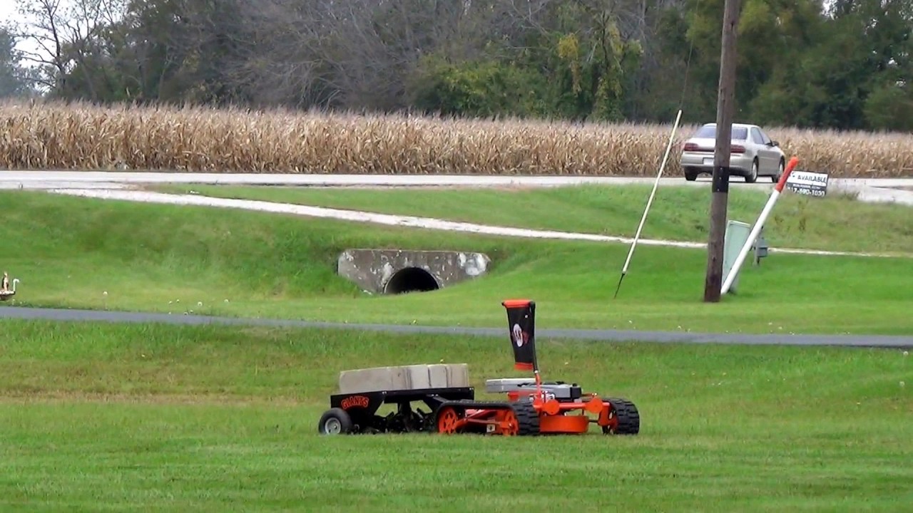 Evatech Goat 22T With Agri-Fab Aerator (Trouble With Turns) - YouTube