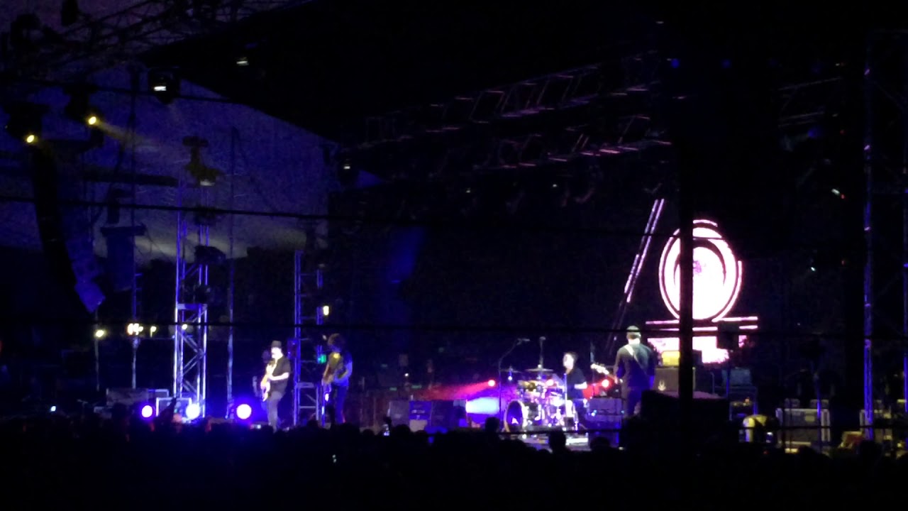 Soundgarden Pretty Noose Festival Hall Melbourne 2015 - YouTube
