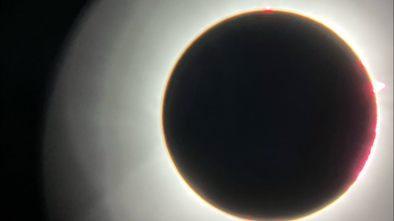 Velvet eclipse - 💧 - YouTube