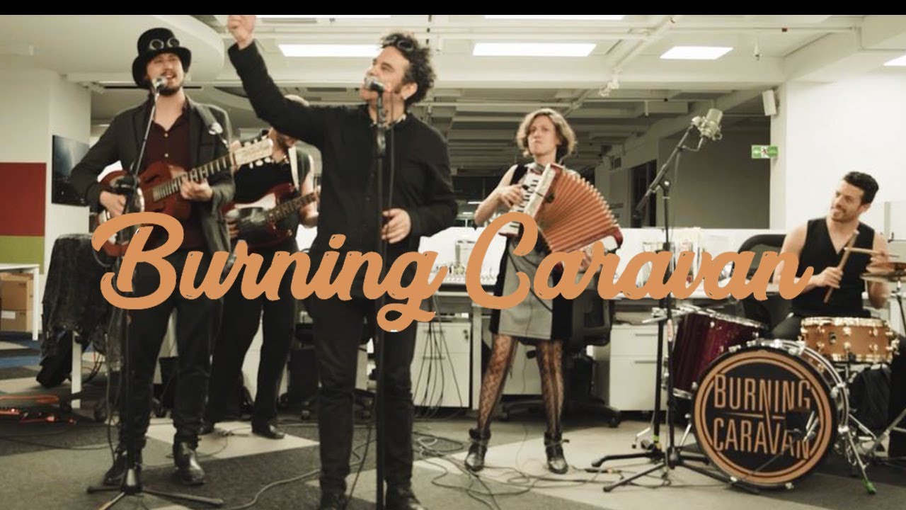 Sesiones ARCADIA: Burning Caravan - YouTube