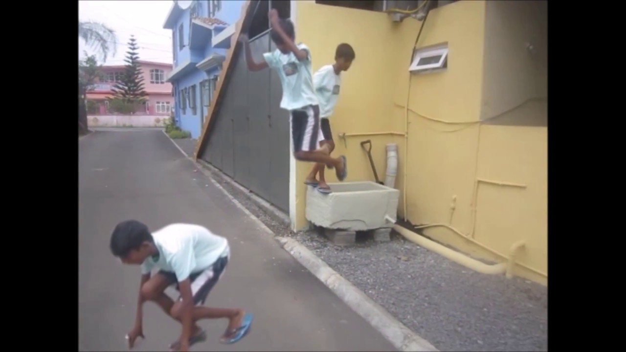 Freeze frame effect Adobe after effects - YouTube