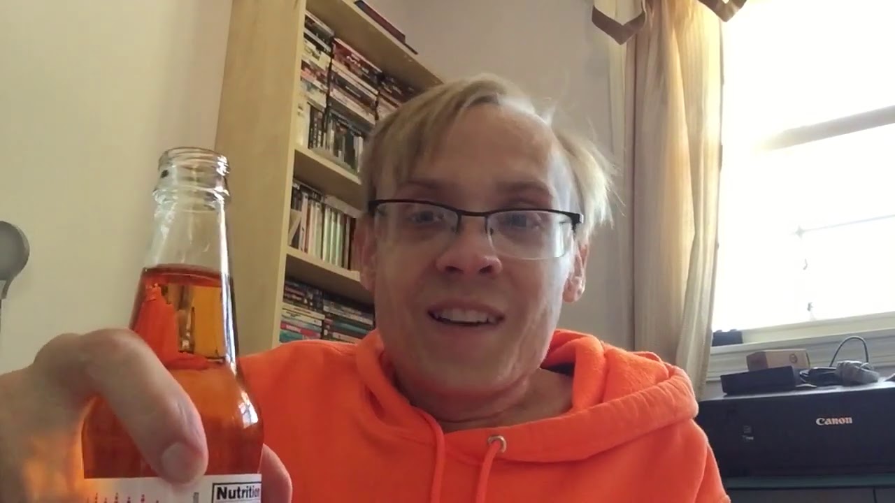 Trying Rio Grande Cola Champagne - YouTube