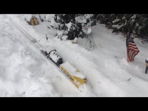 Aristocraft G Scale Pennsylvania Railroad Snow Plow - YouTube