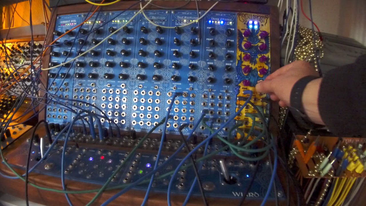 OSCILLOPLASM F(x) out // aether machine modular synth wiard 300 - YouTube