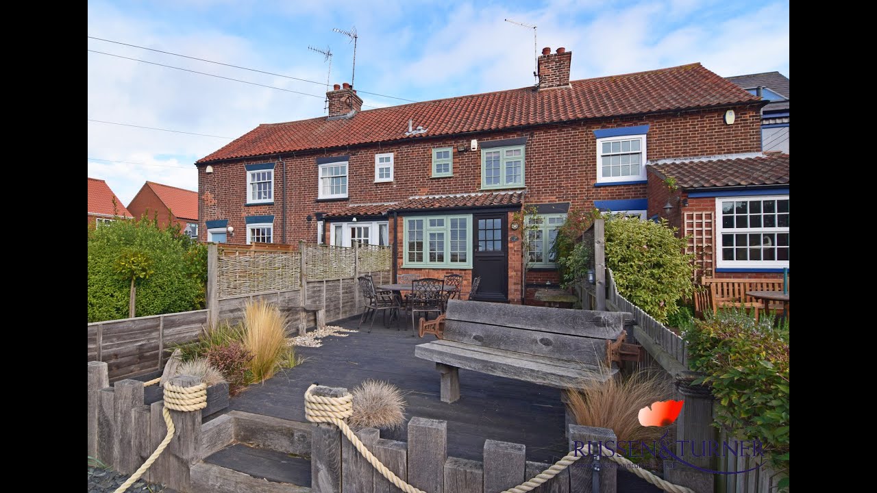 A very special Holiday Cottage in the popular North Norfolk village of ...
