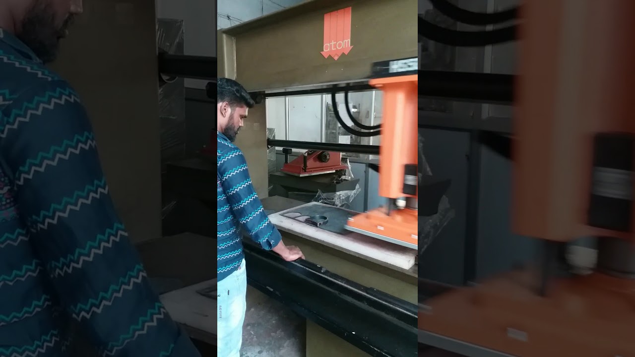 HS 588 atom travel head cutting machine - YouTube