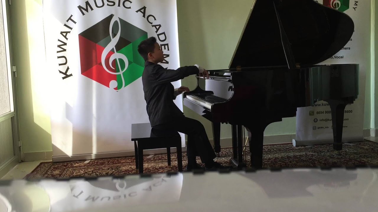 Haiwei Li plays Grade 8 piece C:5 The rainbow comes and goes by Philip ...