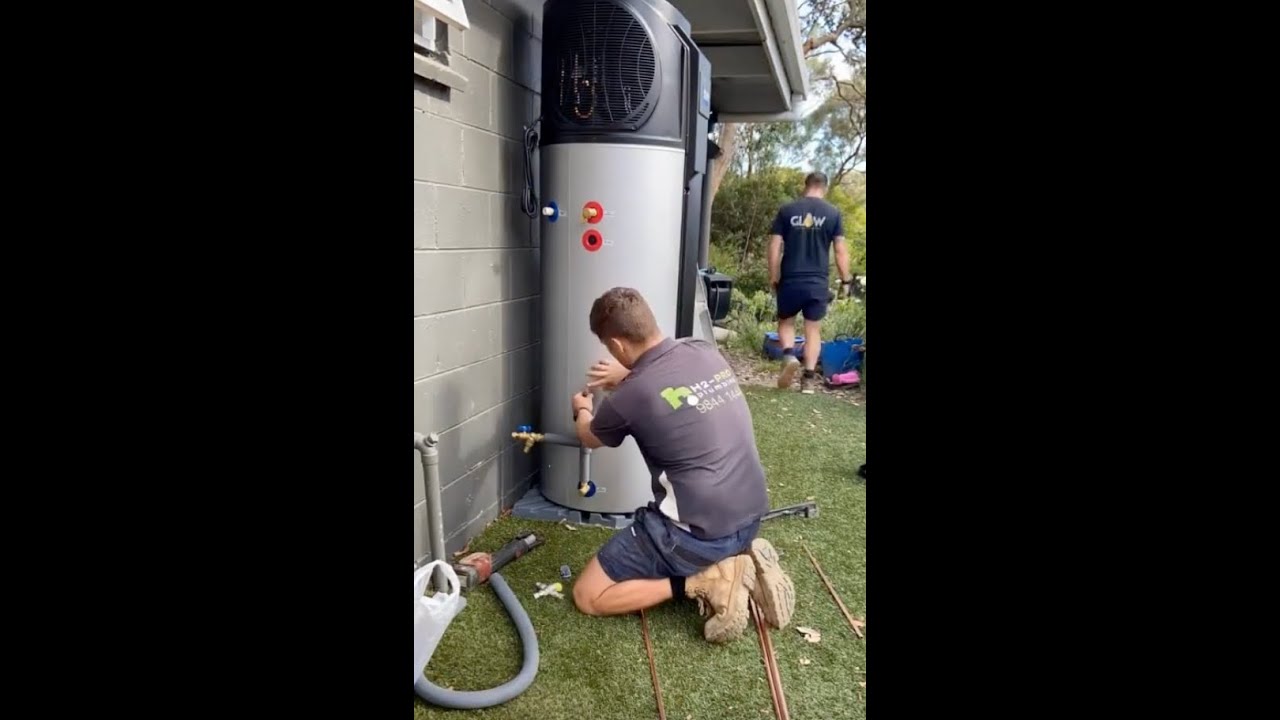 How we install a Heat Pump - YouTube