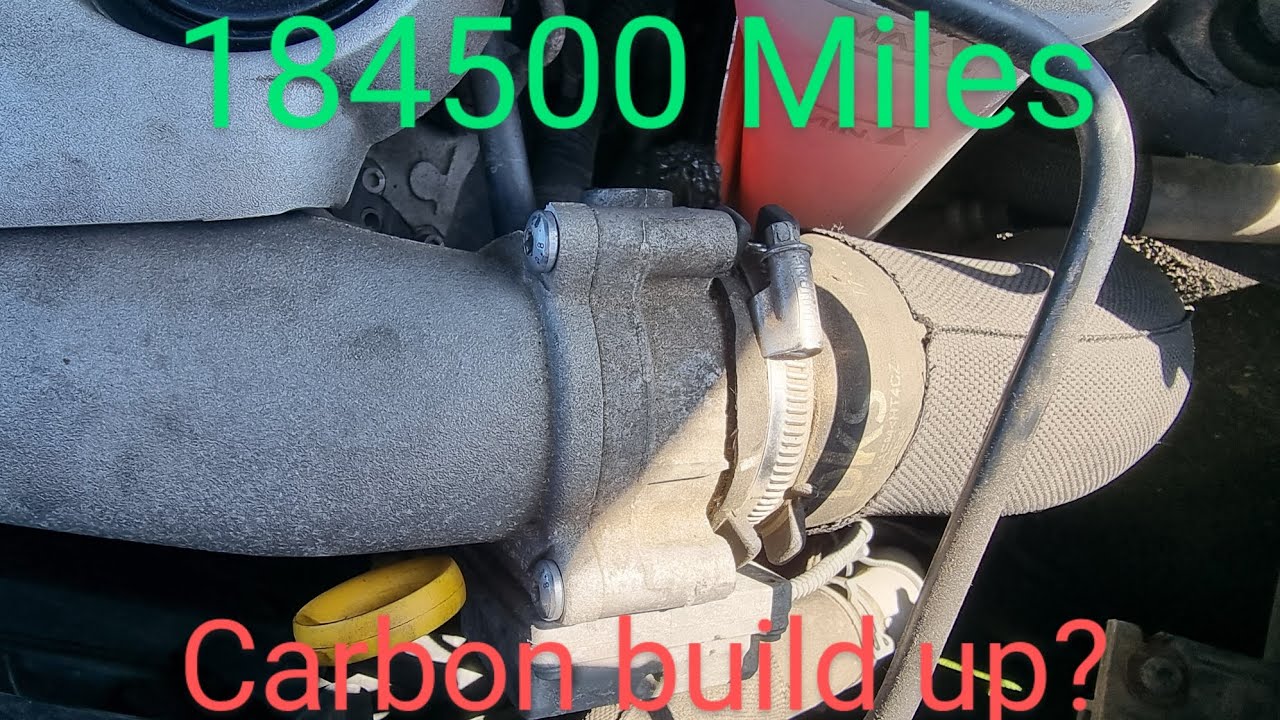 Audi Q5 3.0tdi throttle body carbon build-up check. - YouTube