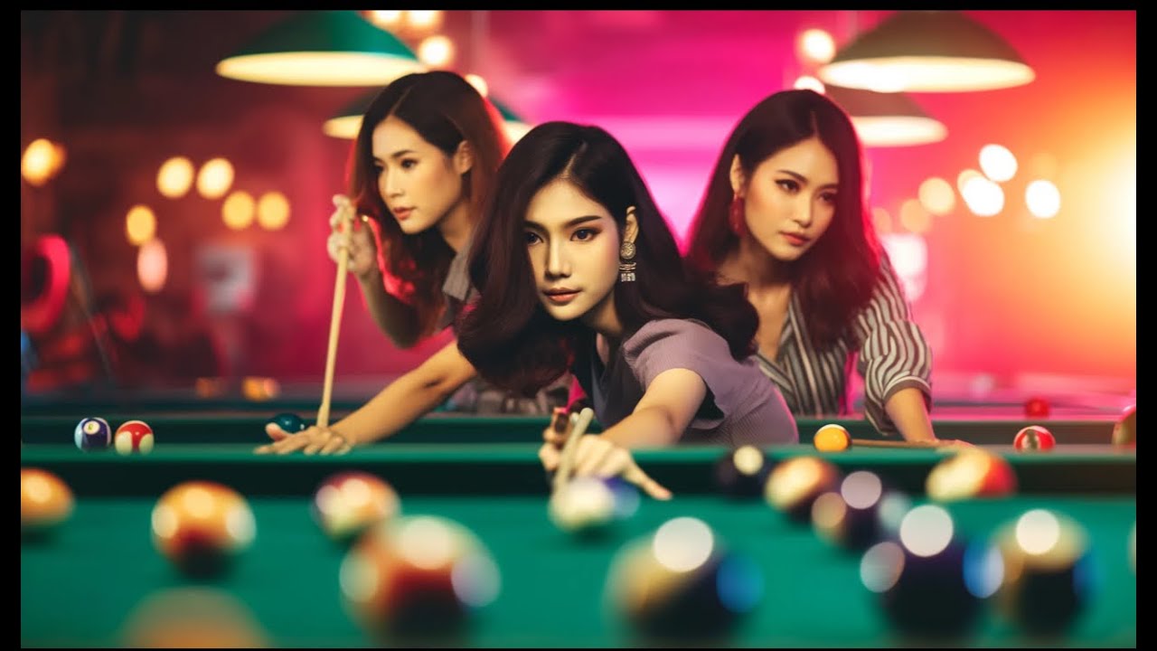 Thai Girls Play Pool COSPLAY EDITION #Live #pattaya - YouTube