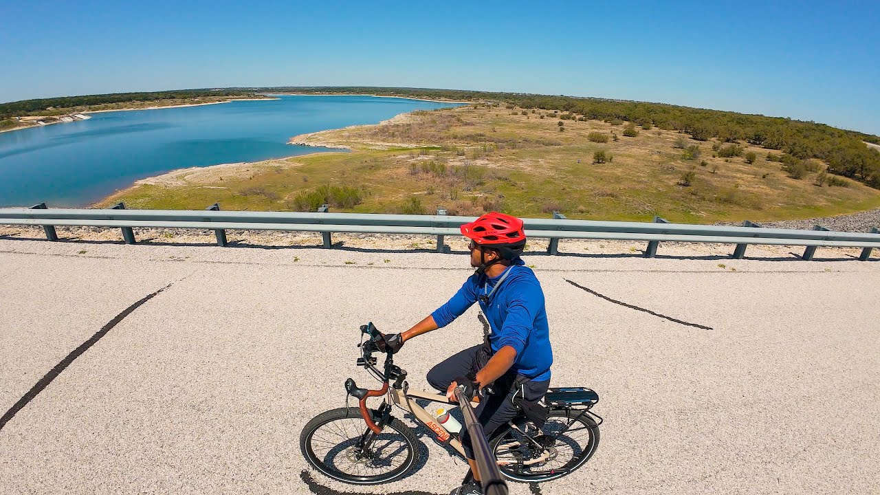 Biking the Stilling Basin Trail at Lake Georgetown, TX - YouTube