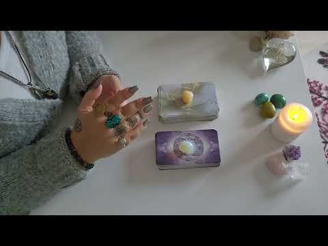 ❤️‍🔥 Seni seviyor mu? Seninle ilgili duygu ve düşüncesi neler🔥 #tarot #tarotreading #aşk