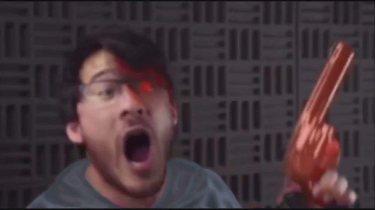 MARKIPLIER DONT SHOOT THE GUN - YouTube