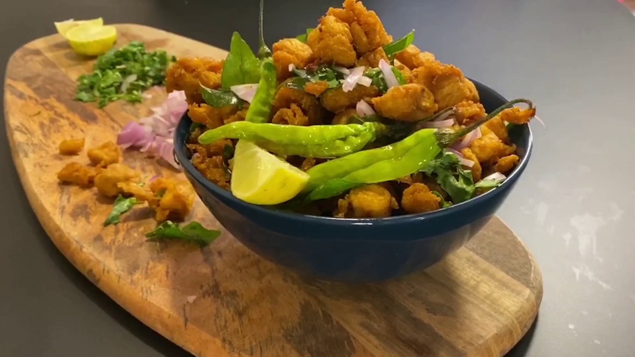 Soya Pakoda l Meal Maker Pakoda - YouTube