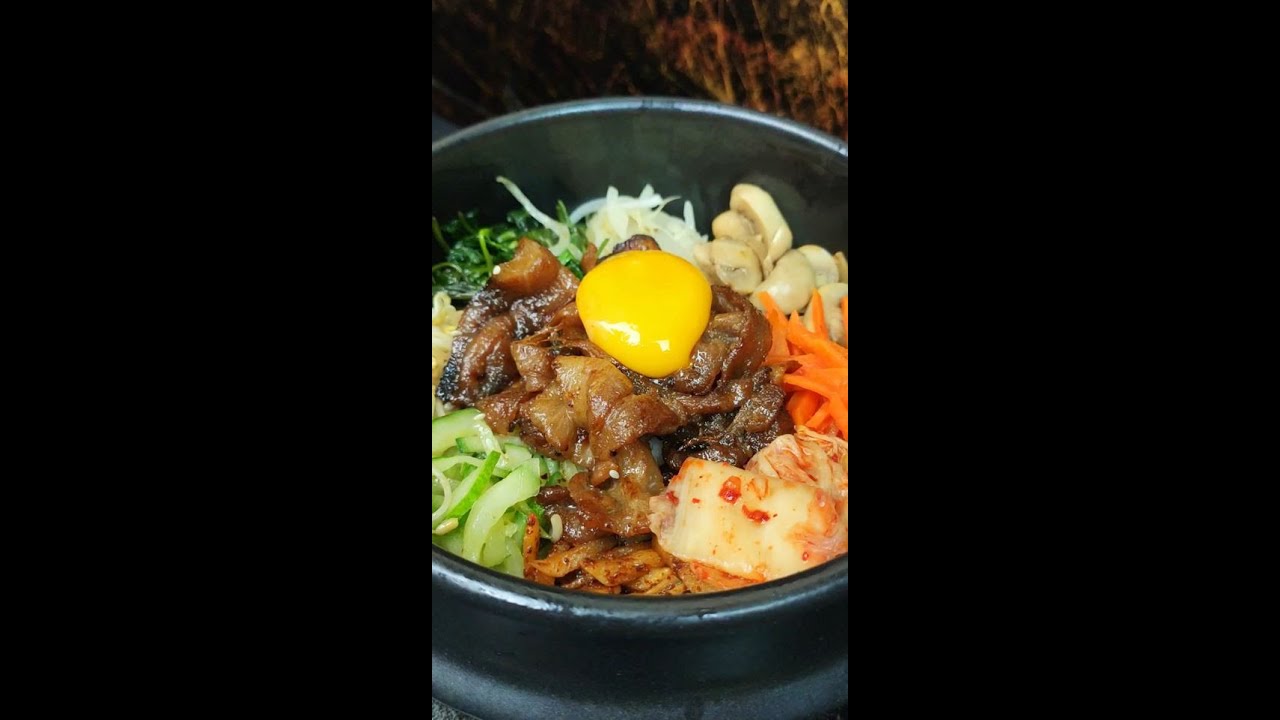 Dolsot Bibimbap Recipe | Popular Korean dish - YouTube