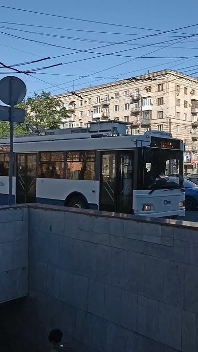 Тролза Оптима 5275.03, б/н 1266 маршрут №9 на проспекте им. Ленина - YouTube
