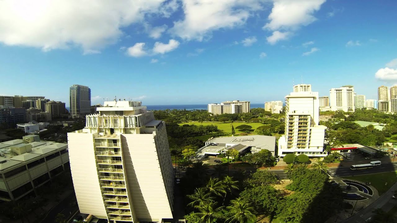 Honolulu time lapse - YouTube