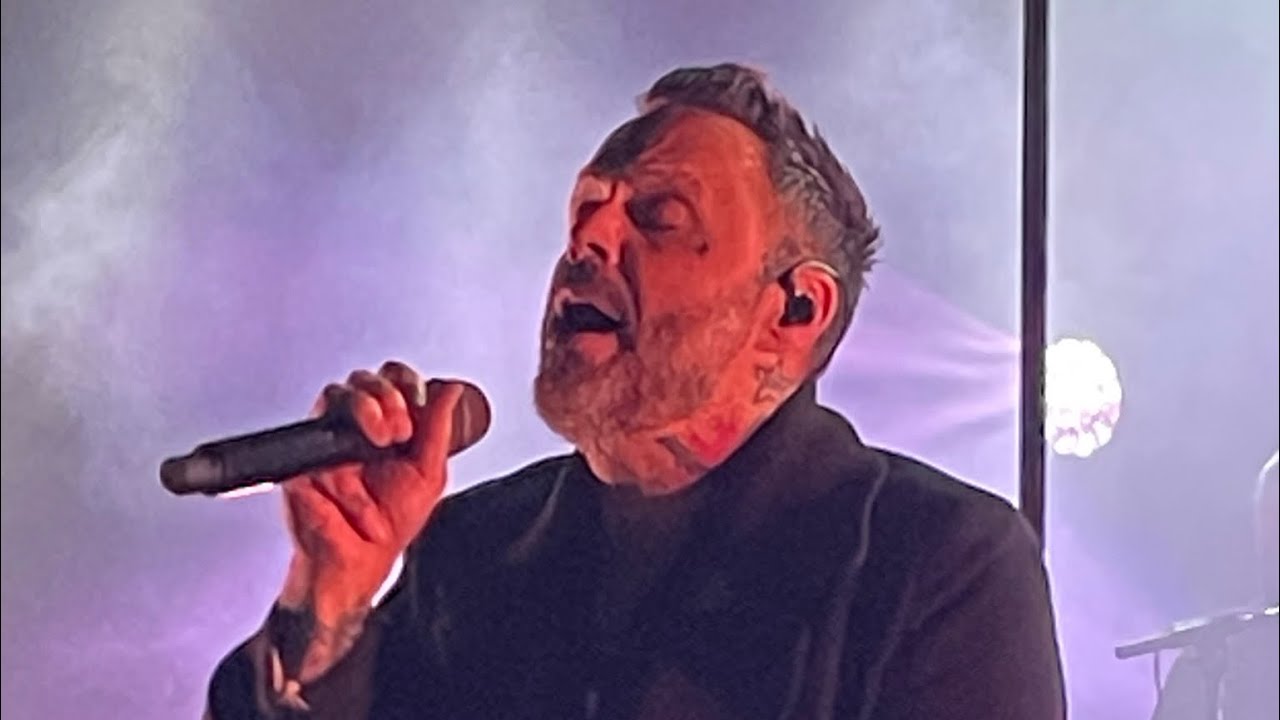 Blue October - Fear (Live) - YouTube
