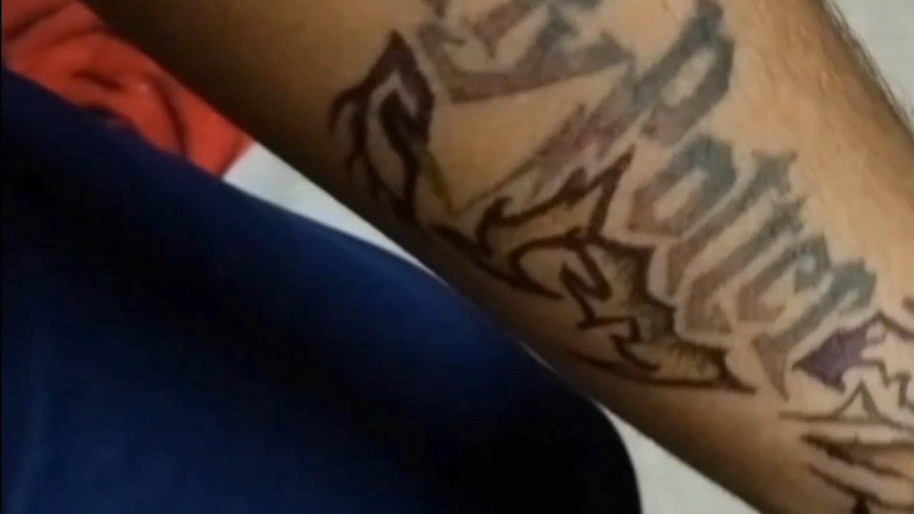 Sketch Pen se kiya Tattoo ko Upgrade - YouTube