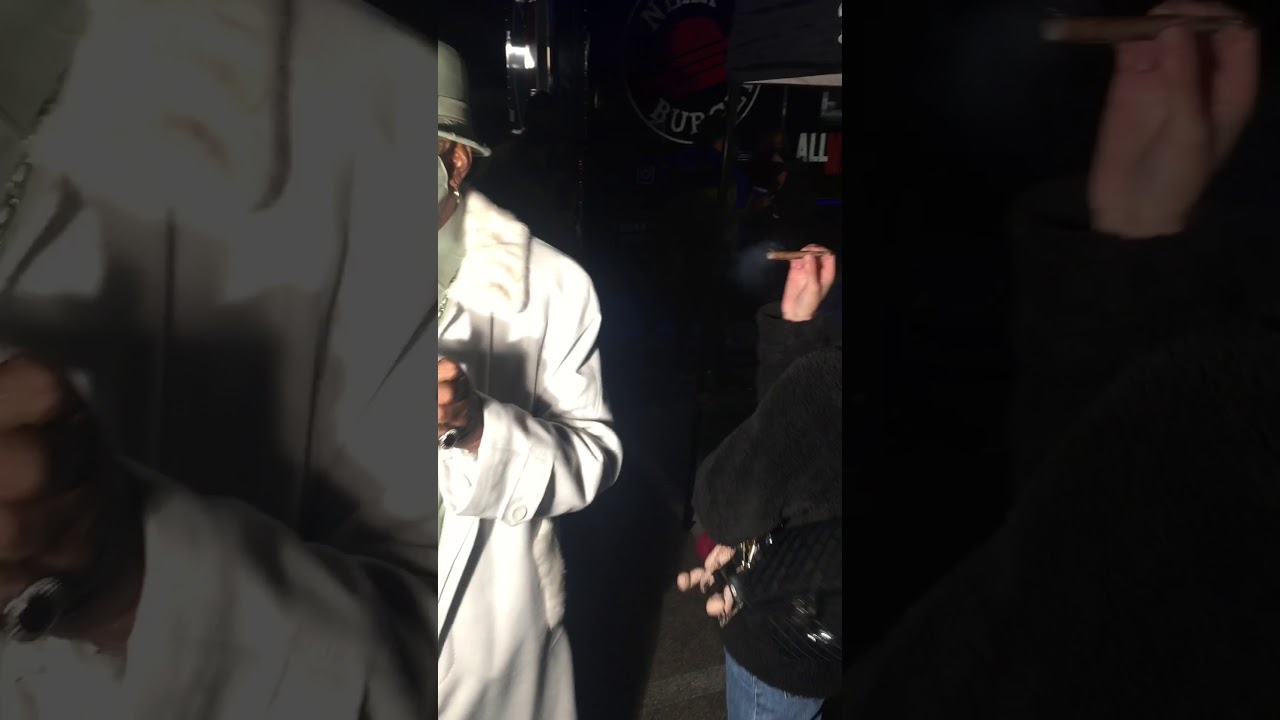 SNOOP DOGG COMPOUND - YouTube