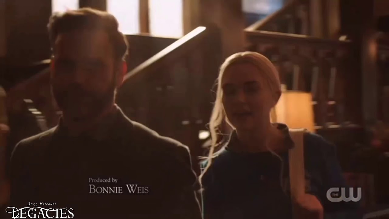 Legacies 3x01 Lizzie & Alaric Talk, Alyssa Make Josie Trip - YouTube
