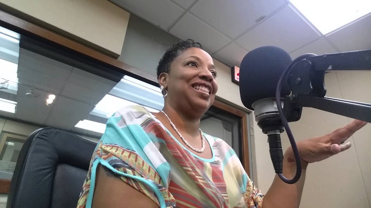 Yolanda Arroyo Pizarro en Bandera Cultural en Directo Radio WIPR 940AM ...