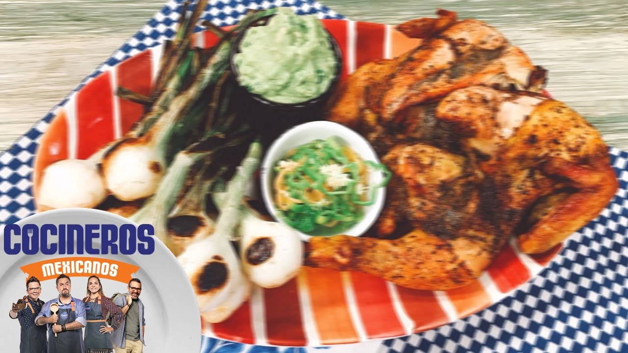 Receta: Pollo ranchero enchilado | Cocineros Mexicanos - YouTube