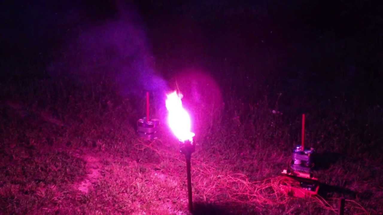 60 Second Color Torches Blue, Purple, Green Dominator Fireworks 1.4g ...