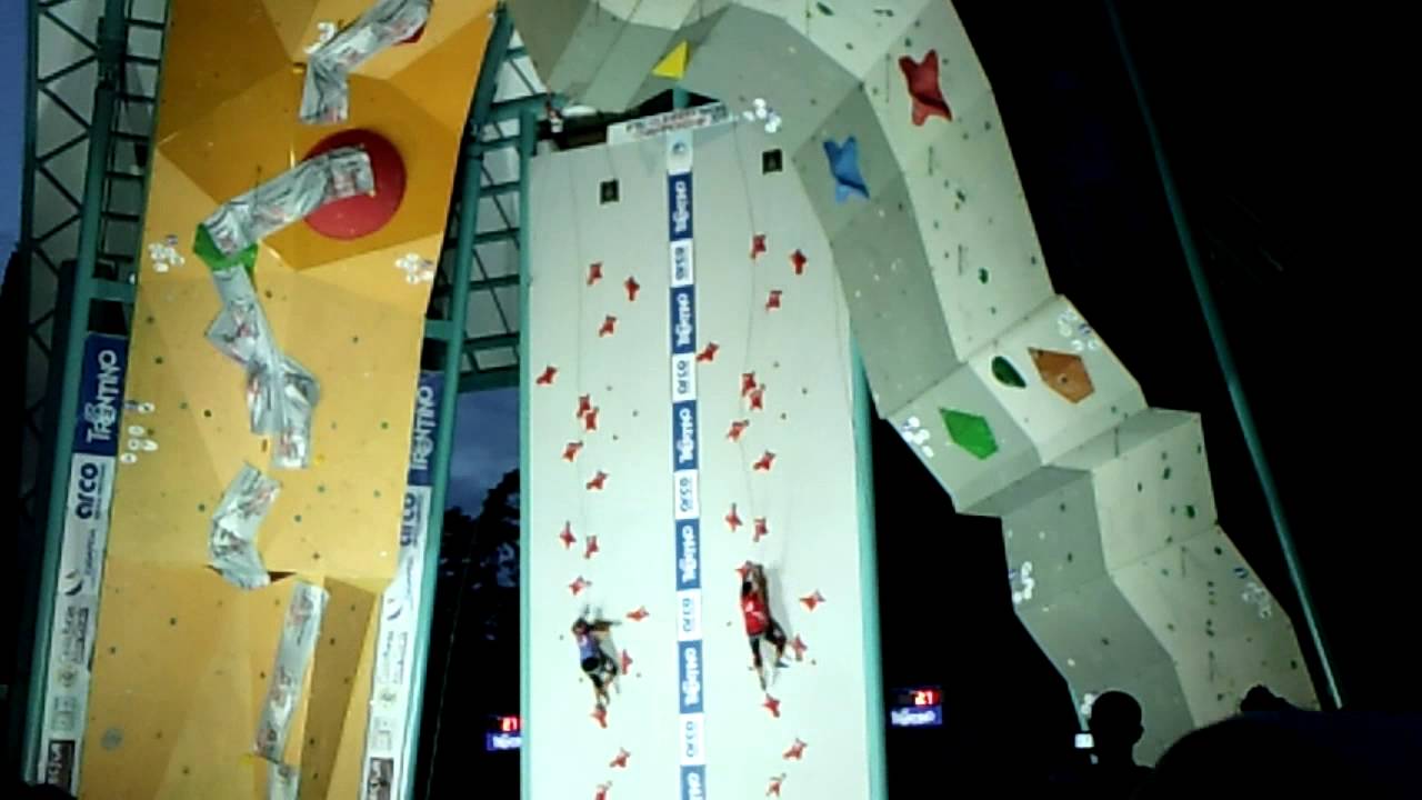men speed climbing arco - YouTube