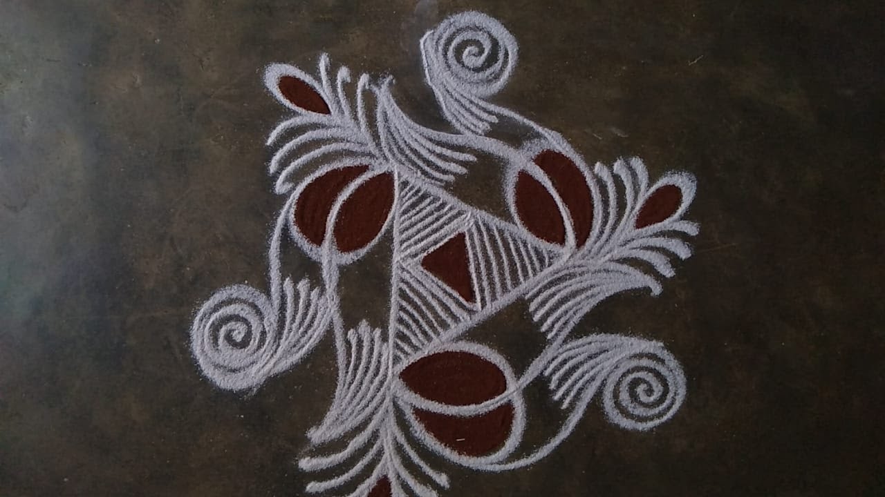 Triangle easy design rangoli kolam // today special rangoli// kaalai ...