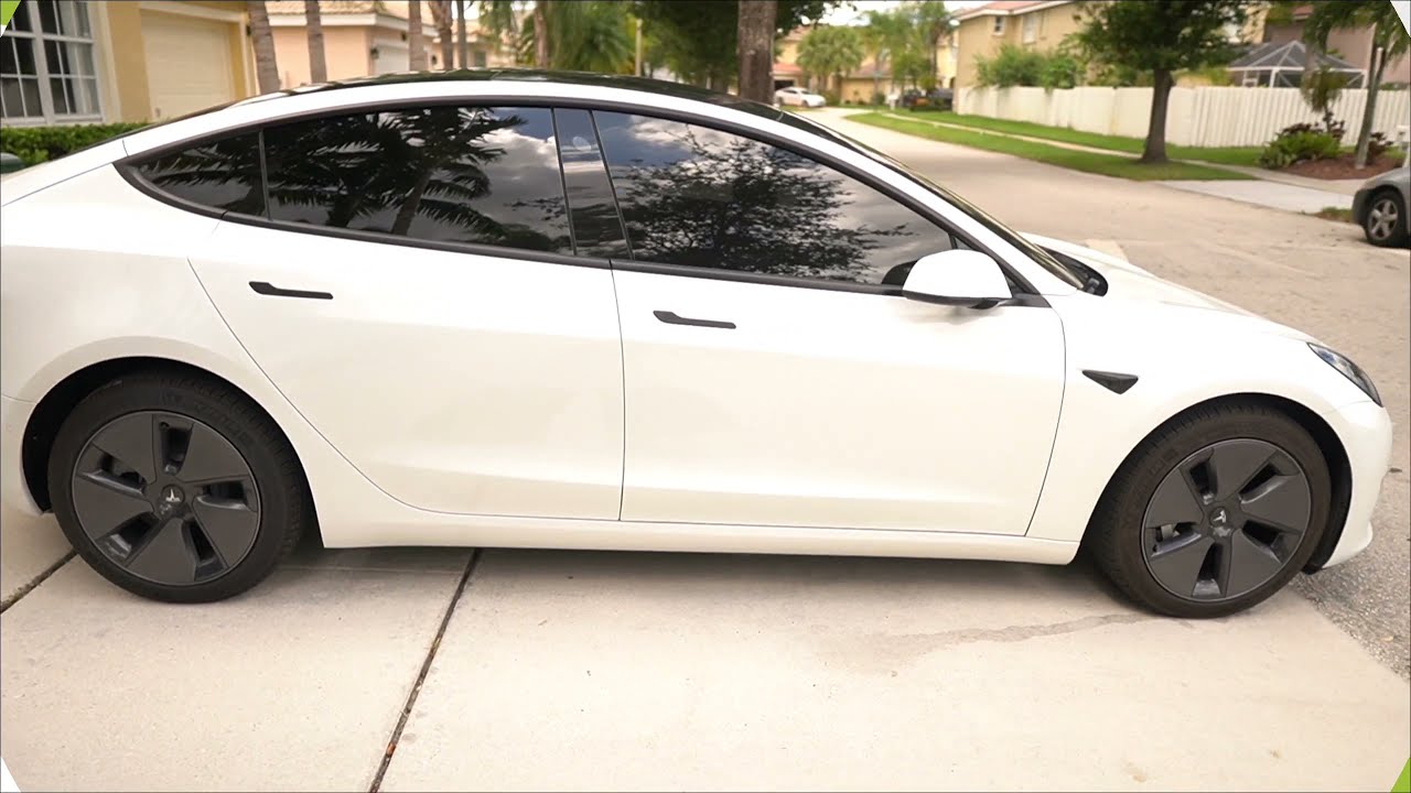 Tesla Model 3 - Glass Roof Sunshade - YouTube