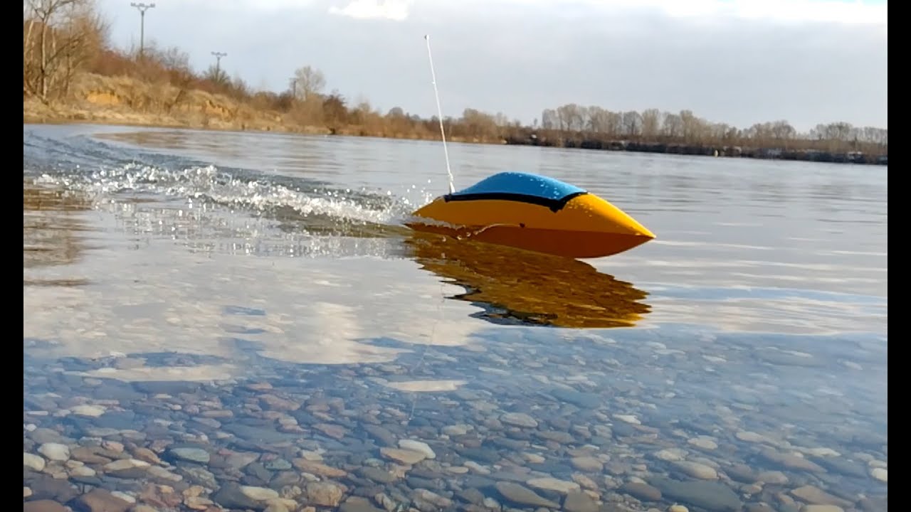 Vintage RC boat - FSR ECO Shark - Plettenberg motor on 9,6 V and ...