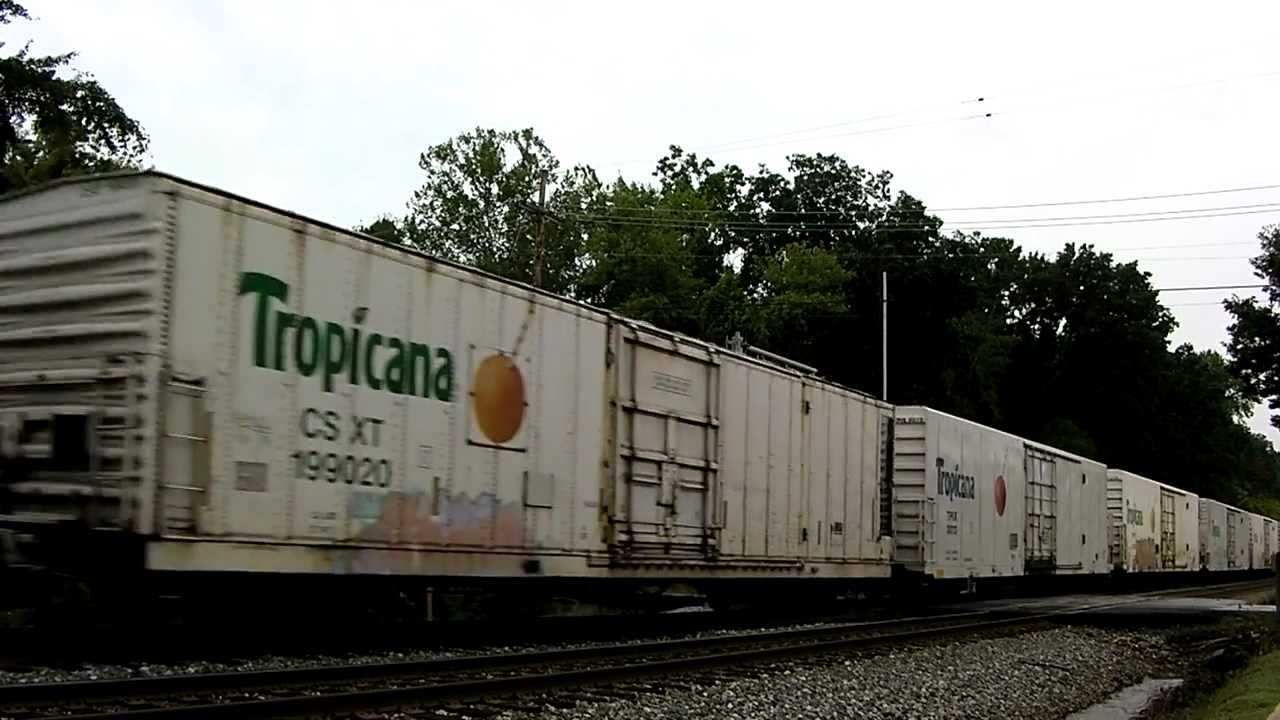 CSX 4848 SD70ACe Pulls Q741 Through Montevideo Road - YouTube