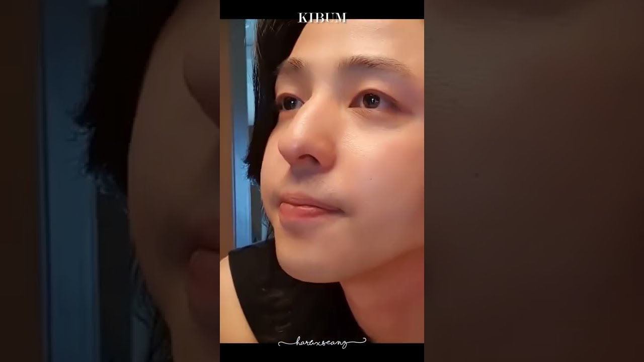 KIBUM 金起范 김기범 HBD 220821 百变金少爷长发鲨人事件 - YouTube