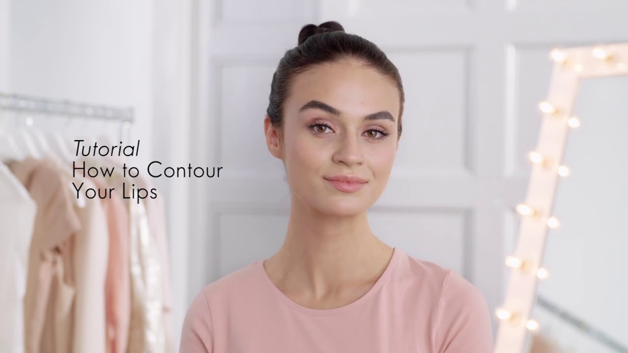Tutorial .....How to Contour Your Lips - YouTube