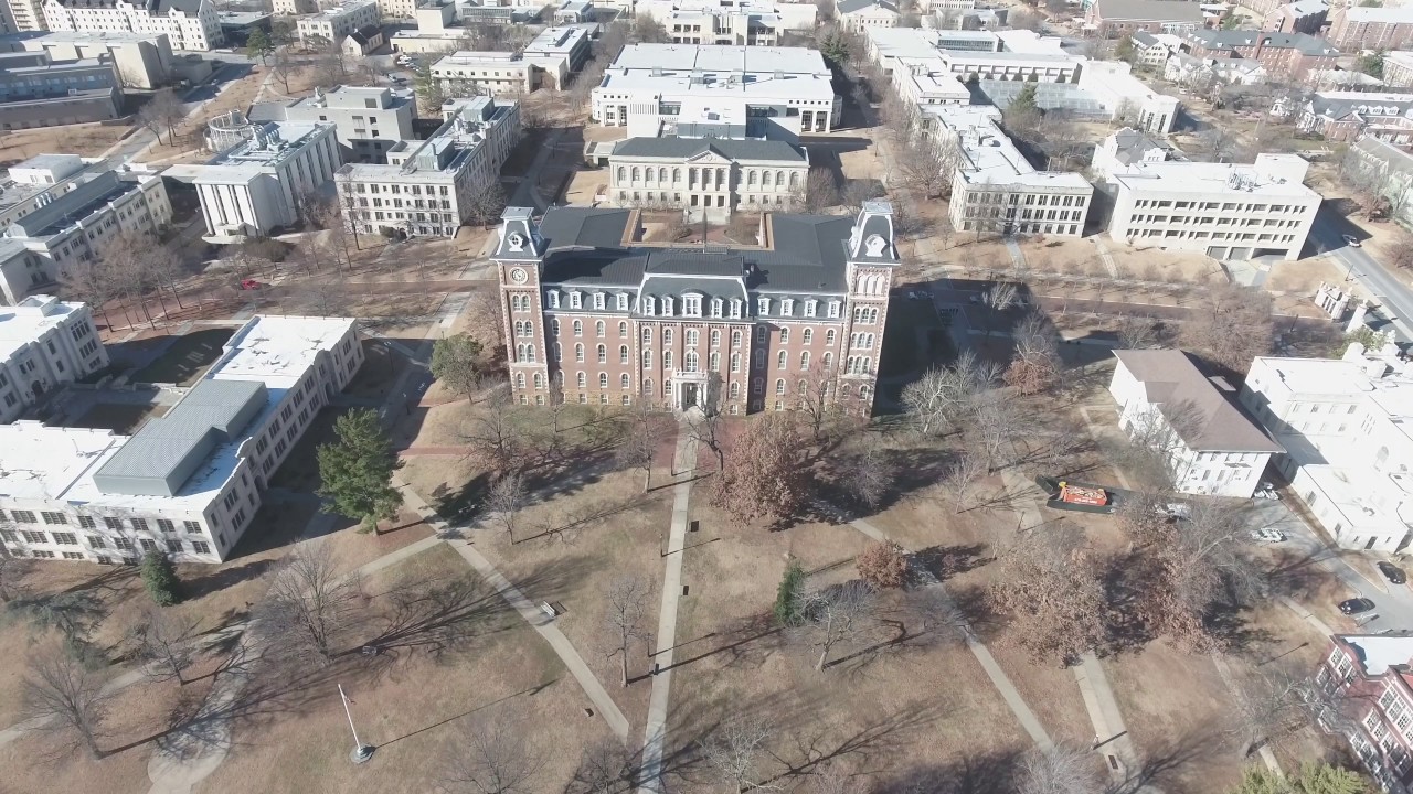 University of Arkansas | Downtown Fayetteville, AR | 4k - YouTube