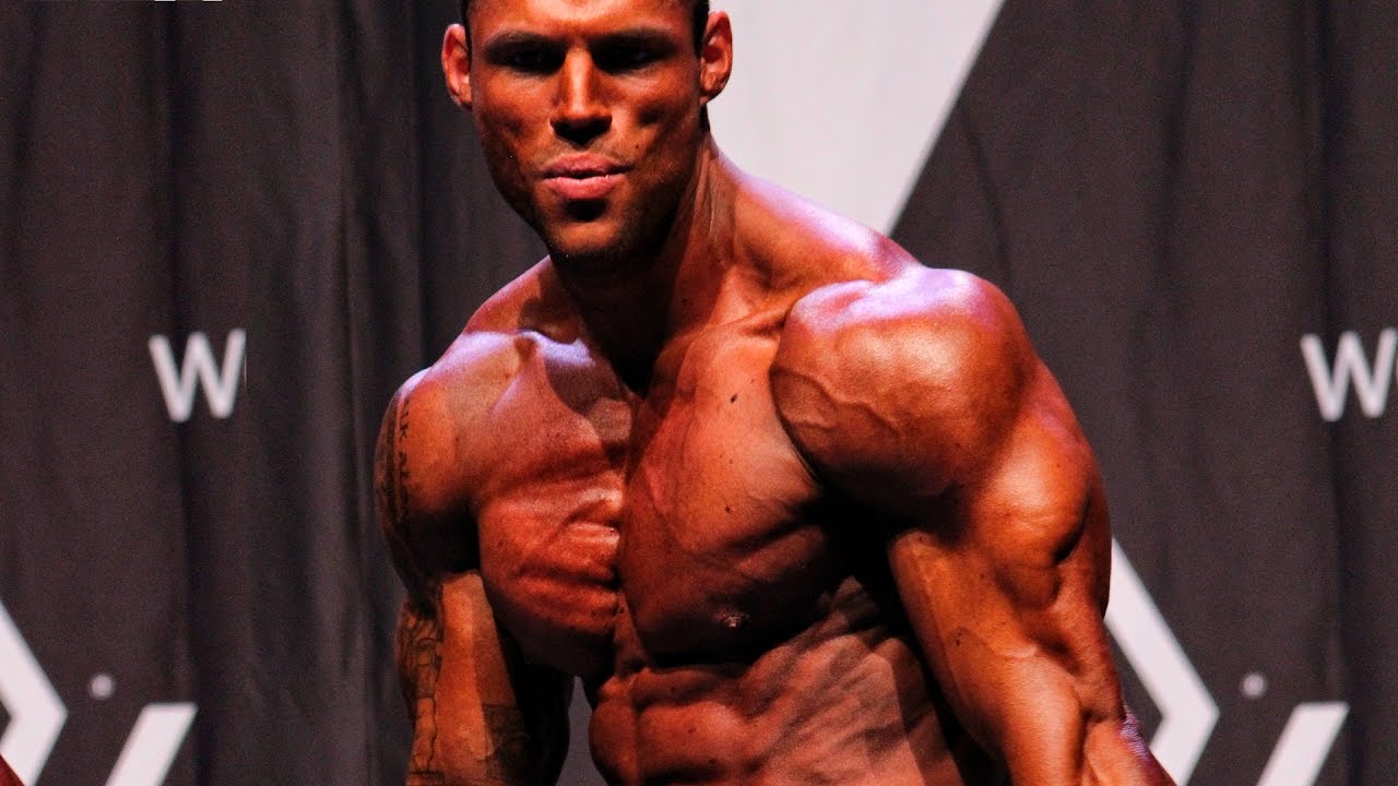 Classic Bodybuilding +180cm Peter Hart - YouTube