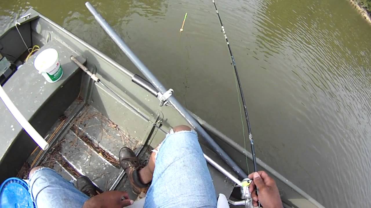 How to Set The Cocking Cocking Weight of a Channel Catfish Float - YouTube