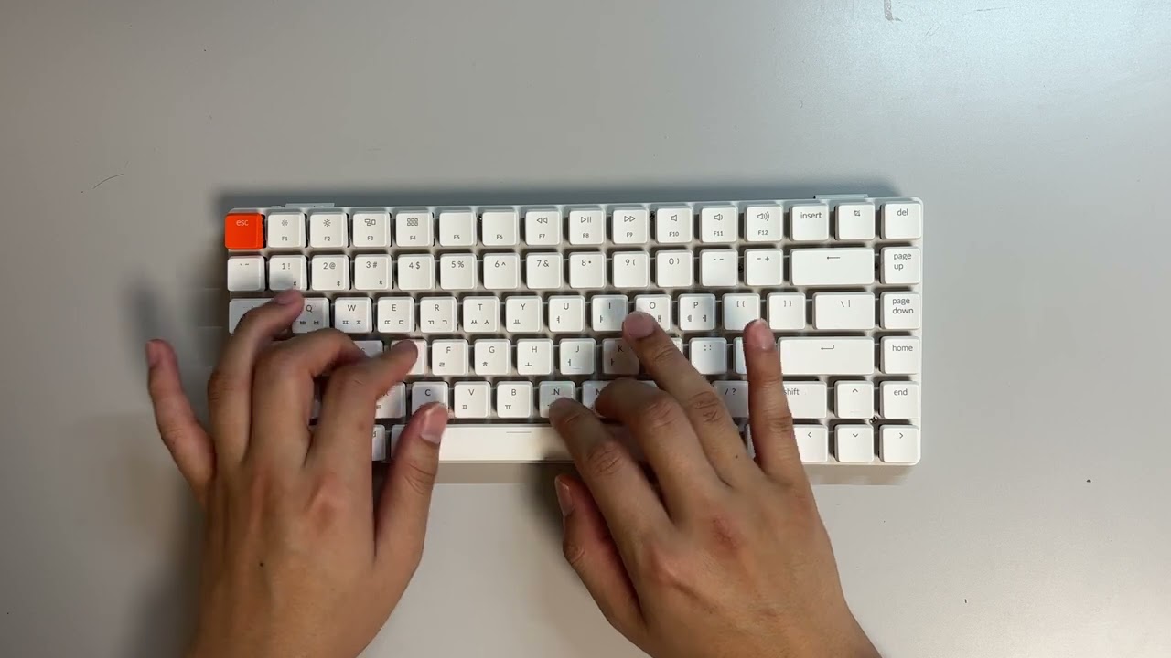 키크론 K3 Retro 적축 타건영상(Keychron K3 Retro Red Linear Low profile) - YouTube