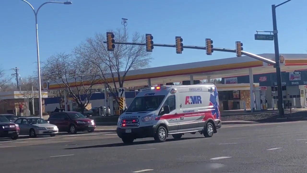 AMR of Colorado Springs Medic 22 responding - YouTube