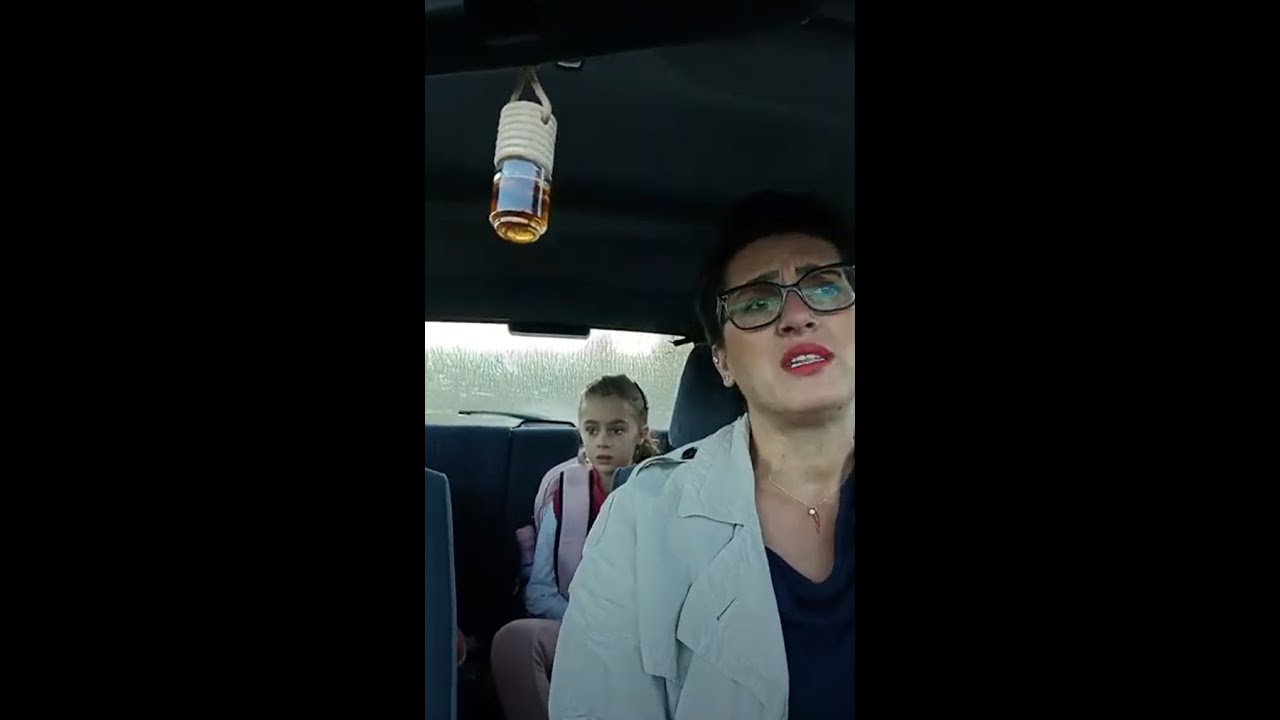 LIVE Stream 24/7 - mobile camera - Italian Family Real Life - YouTube