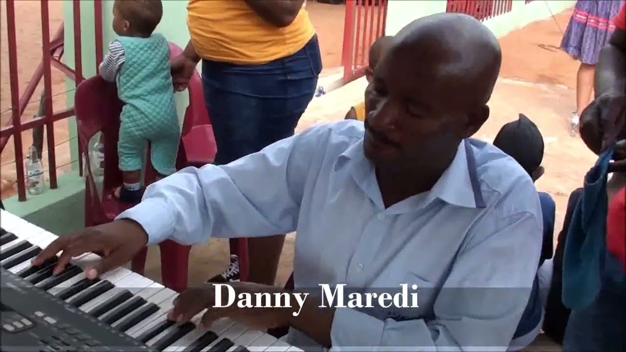 Danny Maredi || Tša Manyalo || Wedding Song ||JL Productions SA - YouTube