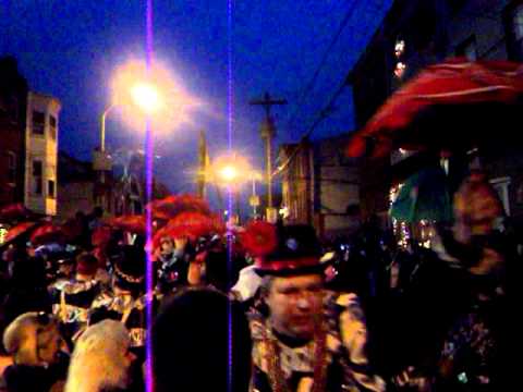 2011 mummers parade - comics - riverfront nyb ! - YouTube