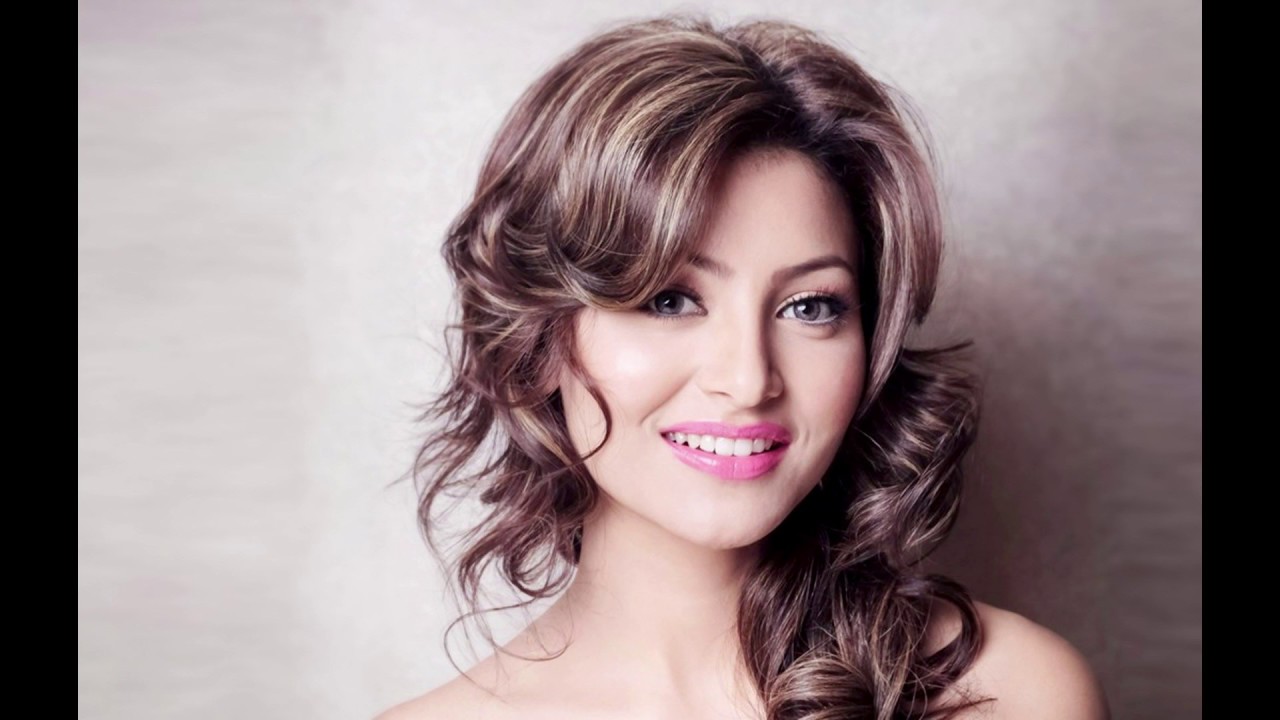 Urvashi Rautela Beautiful Photos - YouTube