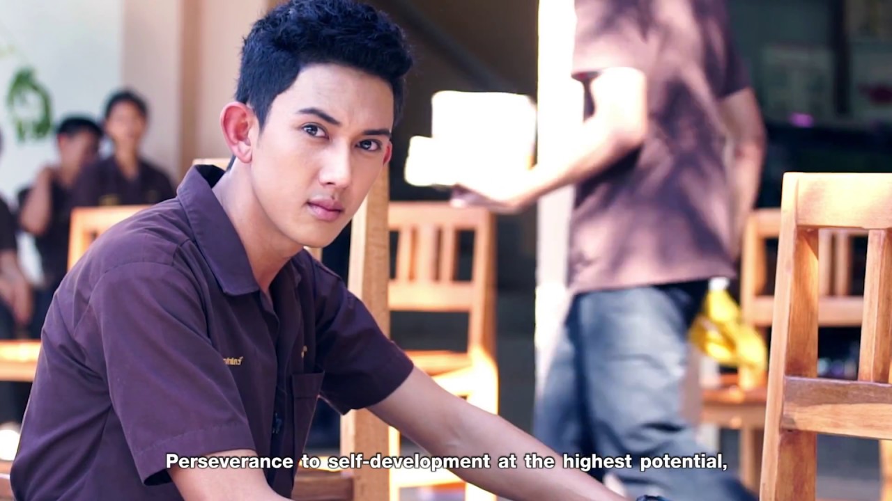 มหาวิทยาลัยเทคโนโลยีราชมงคลล้านนา(VTR RMUTL 2018) - YouTube