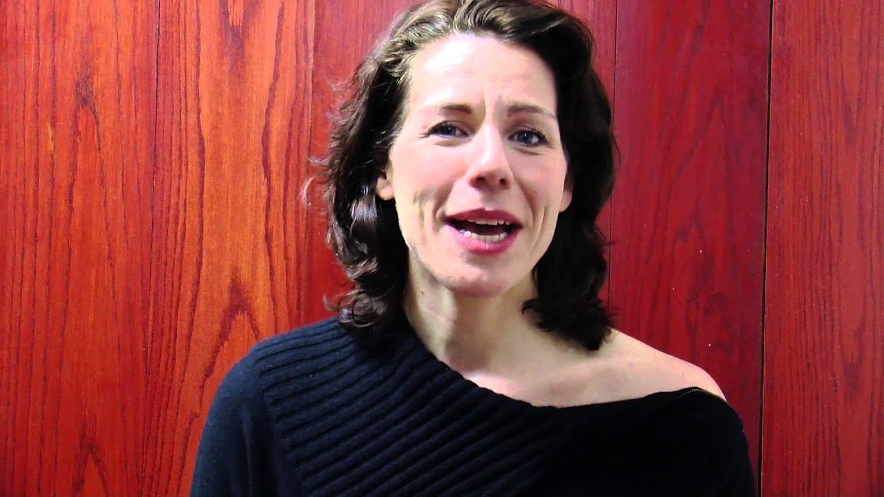 Claire Warden Supports The Shakespeare Society! 31K in 31 Days! - YouTube